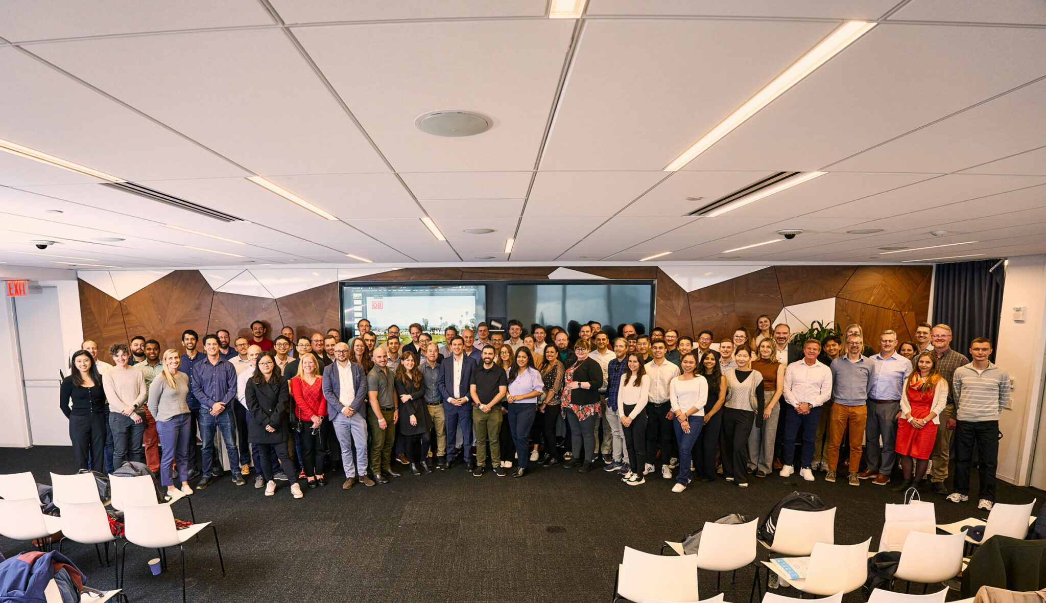 DB E.C.O. North America Inc. - Mobility and transport solutions